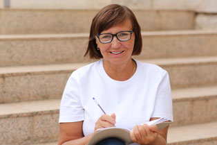 Train, retrain or upskill fee free in 2024 - Global Skills